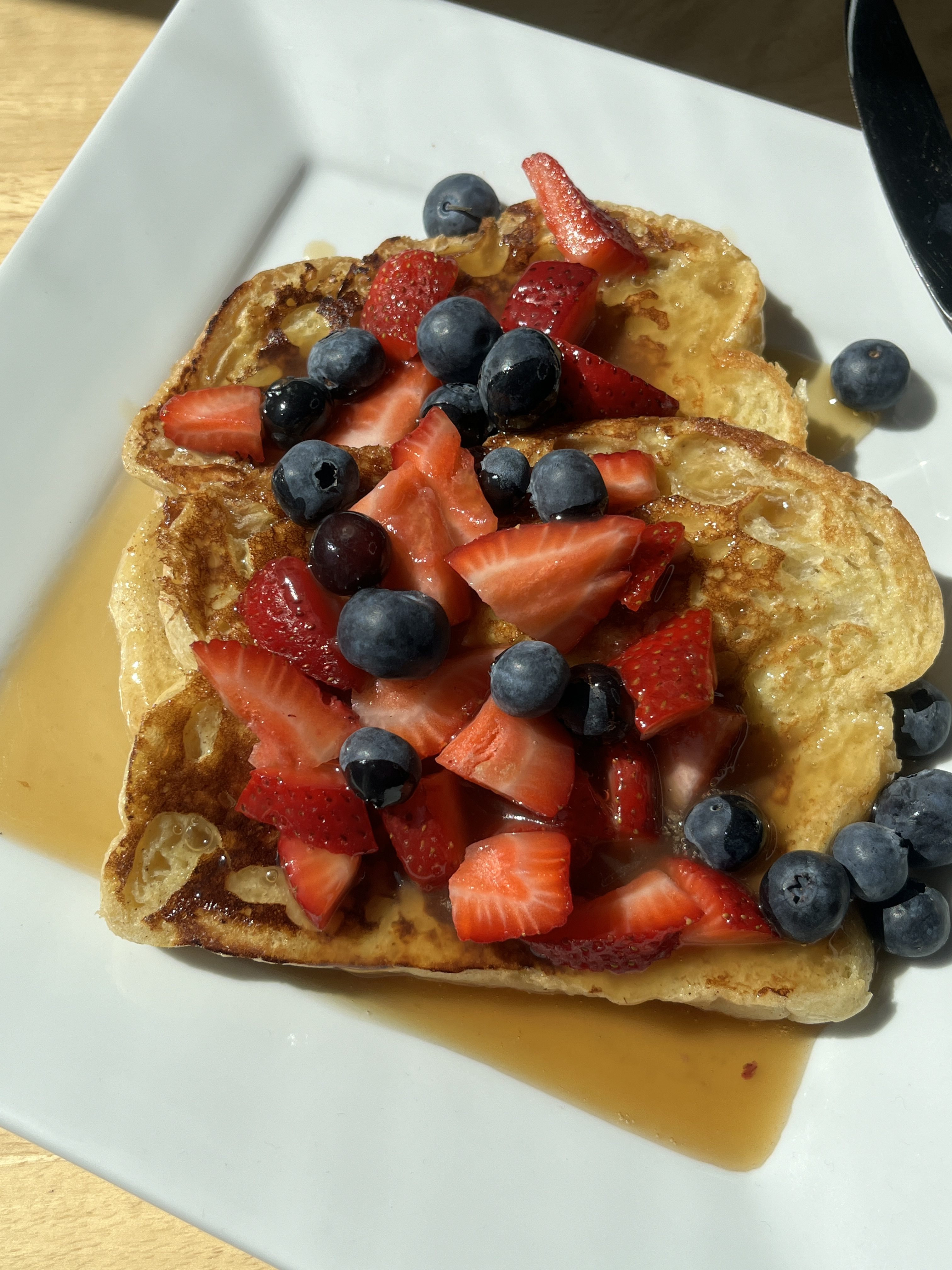 French Toast for a Crowd - Dina's Diner